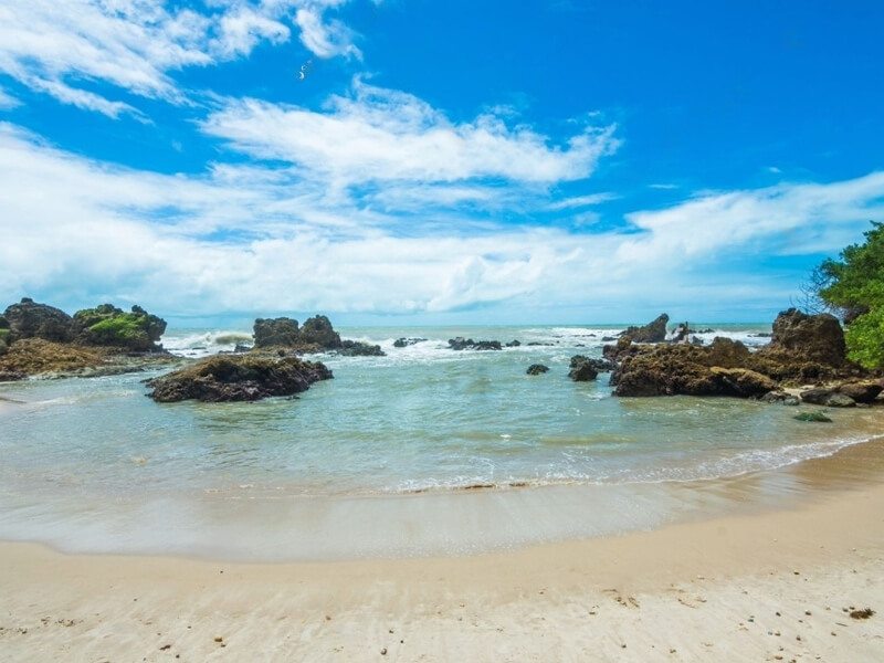 Tambaba: A Praia que Todo Português Precisa Descobrir - amorimroteiros.com